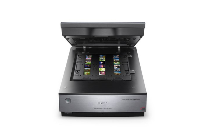 B11B224505 | Perfection V850 Pro | 相片掃描器 | 掃描器 | 商用系列 | Epson Taiwan